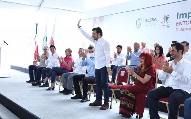 Ante gobernadores, secretarios de Estado y cámaras empresariales, IMSS ...